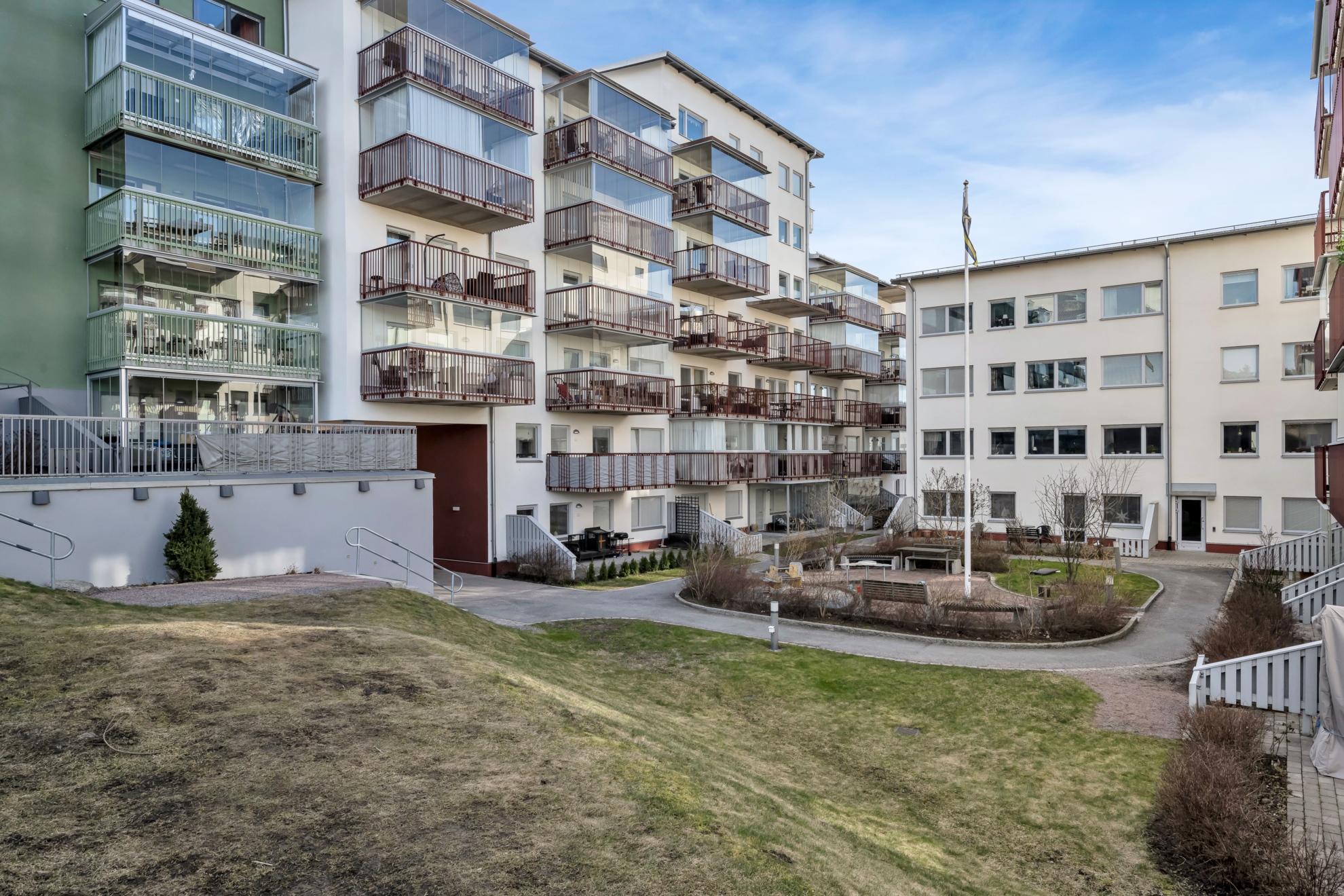 GRÄNBY Gränbyvägen 2C Bostadsrätt - Riksmäklaren