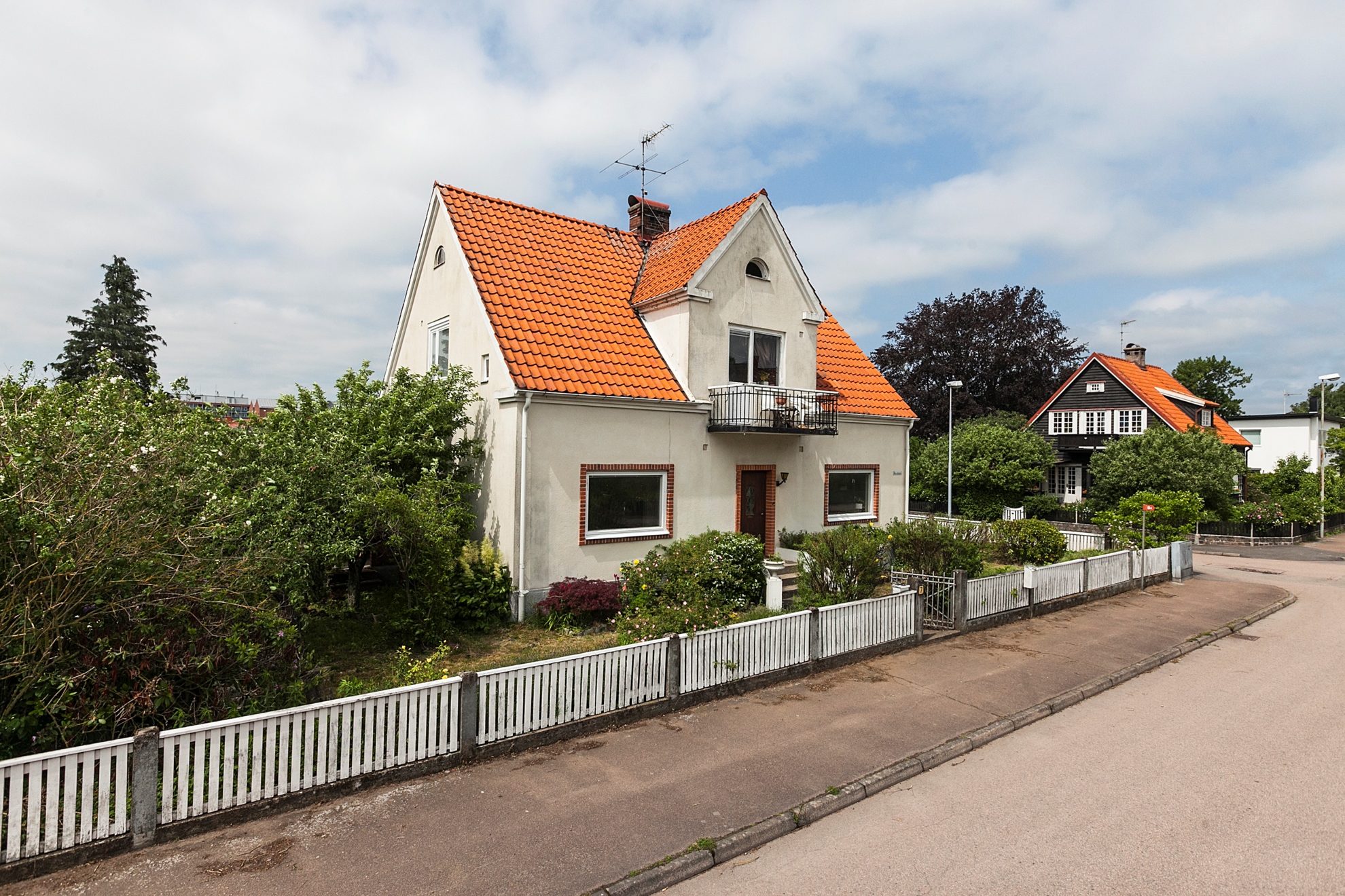 Norra Skolgatan 7A Villa/Radhus - Riksmäklaren