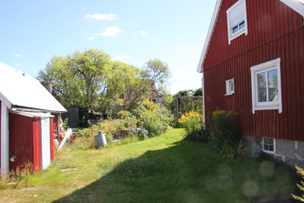 Kyrkhult. Backstigen 6 Villa/Radhus - Riksmäklaren